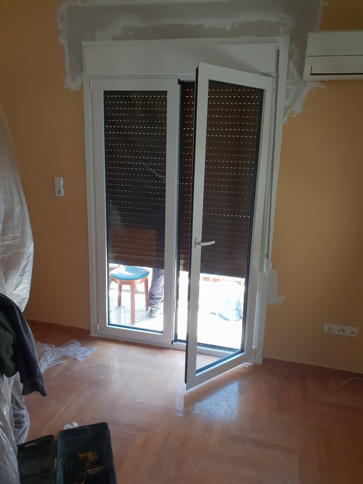 ΚΟΥΦΩΜΑΤΑ ΑΛΟΥΜΙΝΙΟΥ